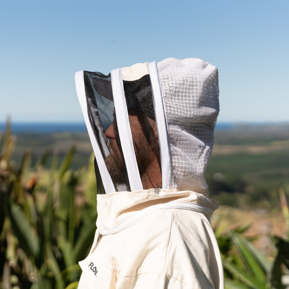 Flow Bee Suit Hood | Ventilated Mesh for Protection - Flow Hive UK